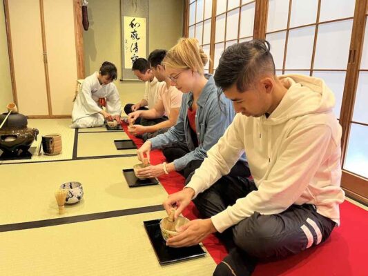 tea ceremony osaka The Osaka | 茶道体験大阪 | experience – You can experience ...