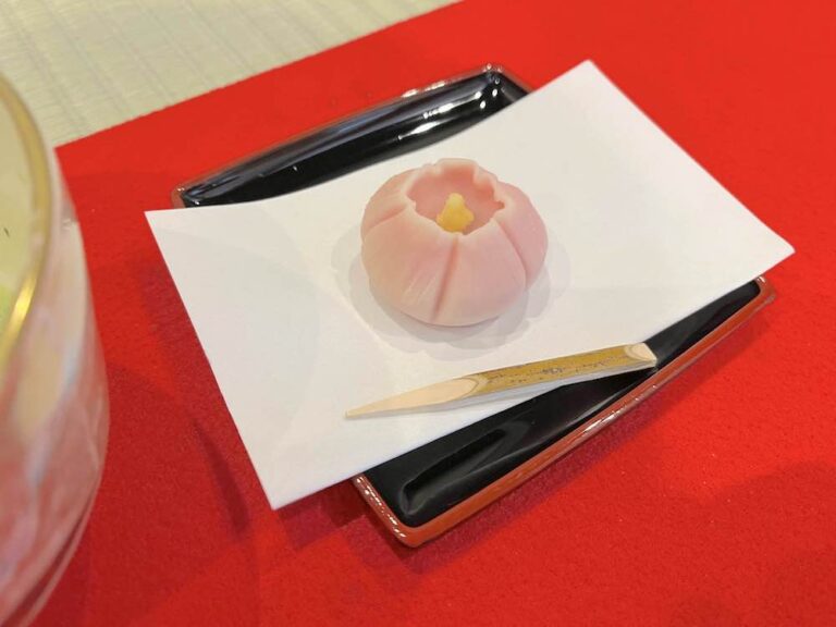 tea ceremony osaka The Osaka | 茶道体験大阪 | experience – You can experience ...